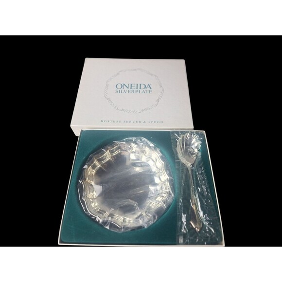 Oneida | Kitchen | Oneida Hostess Server Spoon | Poshmark